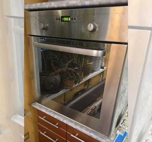 Духовка Whirlpool