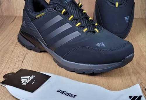 Adidas GoreTex кроссовки новые демисезонные
