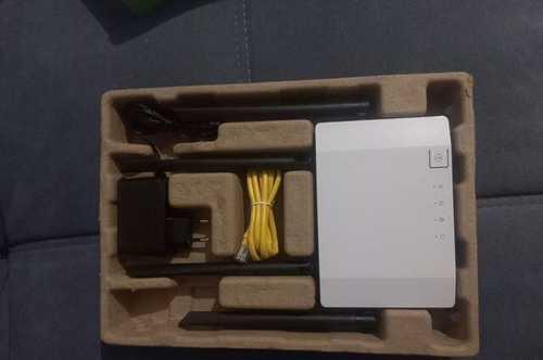 Wi-Fi роутер Zyxel NBG6615/ 5 ггц /1000 Мбит/с
