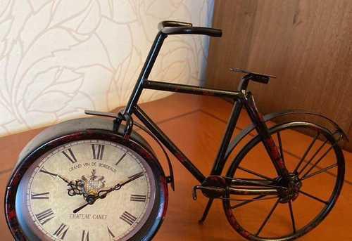 Часы настольные велосипед