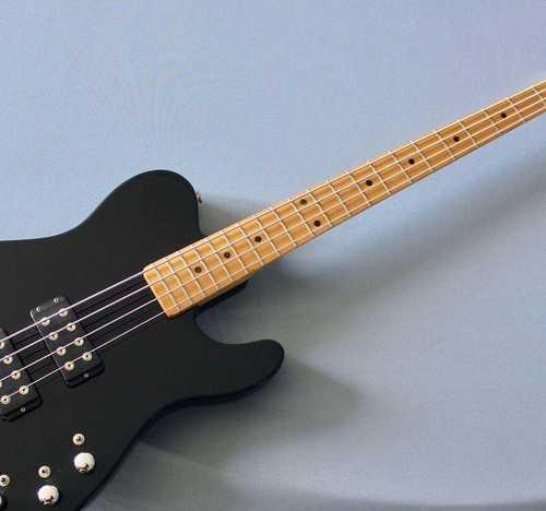 G&L Bass asat USA Black