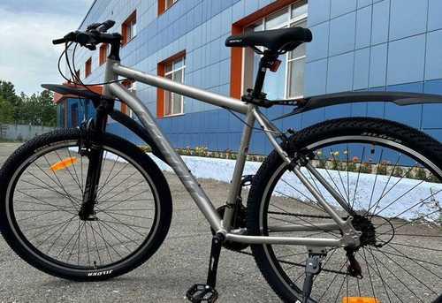 Велосипед с антипрокольными покрышками