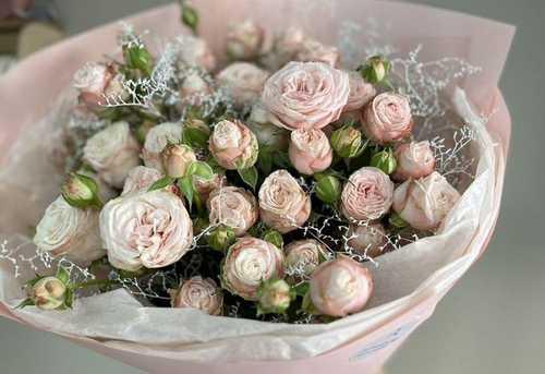 Букеты из кустовых роз