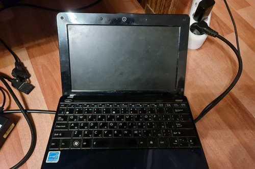 Нетбук Asus Eee PC 1005P