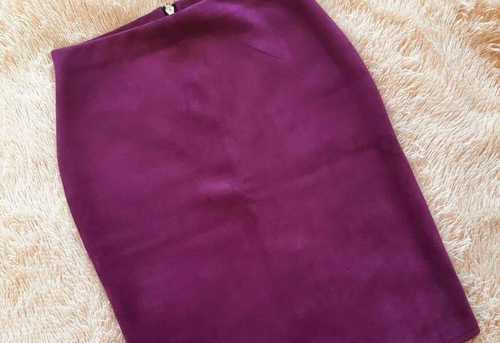 Фиолетовая юбка карандаш размер 44/s