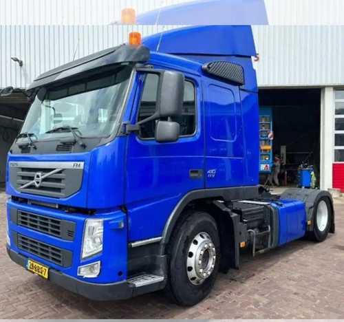 Pазбираем грузовик Volvo FM 2008-2013