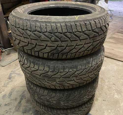 Tigar Ice 205/55 R16