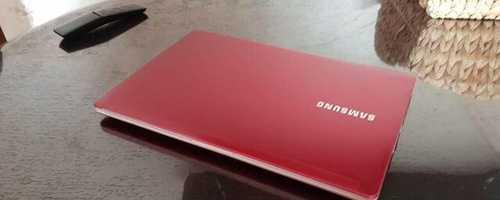 Ноутбук Samsung NP530U4E-K02RU