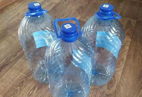 Пластиковые бутылки объёмом 5 литров