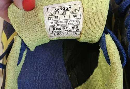 Шиповки беговые asics