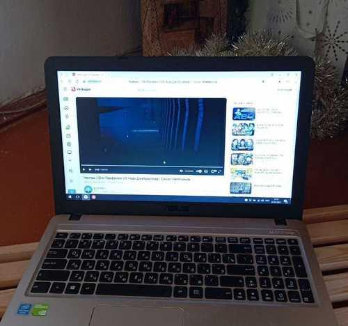 Asus vivobook d540m