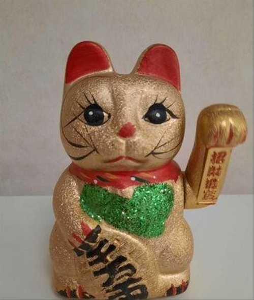 Сувенир манеки нэко кошка