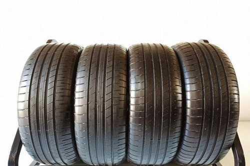 Goodyear EfficientGrip Performance 225/55 R17