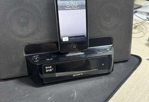 iPod touch + sony xdr-ds16