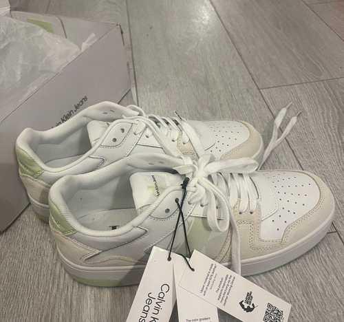 Calvin klein кроссовки новые 40р