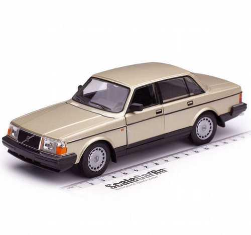 Модель автомобиля Volvo 240 1:24