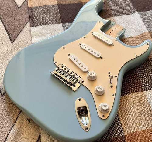 Stratocaster корпус дека