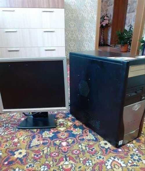 Компьютер и монитор
