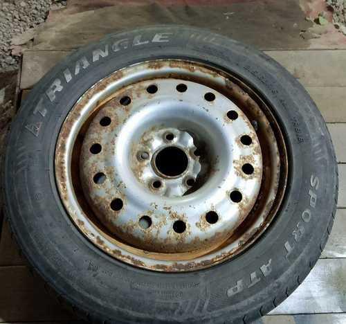 Triangle TR918 215/60 R16