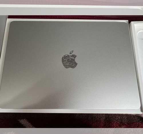 Apple MacBook Air 13,6" 2022 M2 8/256GB (mlxy3)