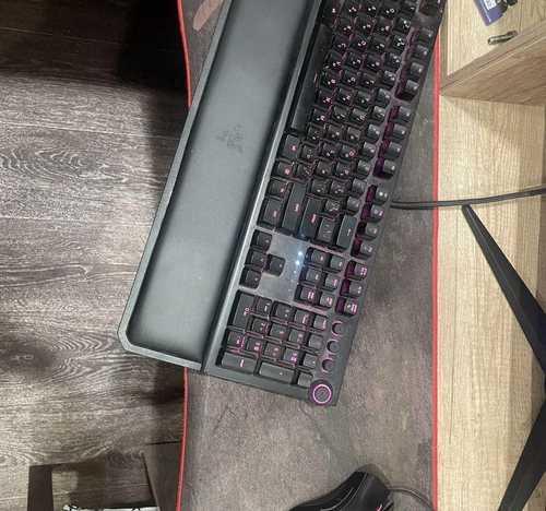 Игровая клавиатура Razer BlackWidow Elite