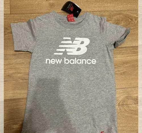 Футболка новая 140 new balance