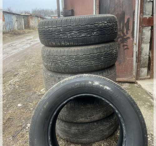 Bridgestone Dueler H/T 225/65 R17 24