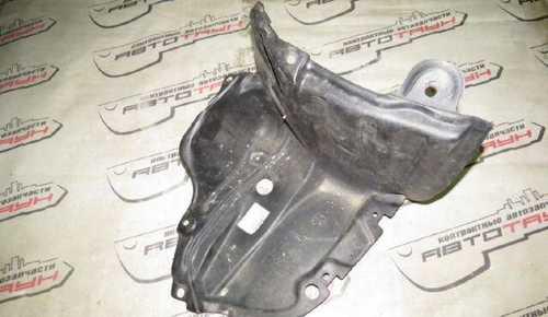 Подкрылок toyota chaser GX100 GX105 JZX100 JZX101