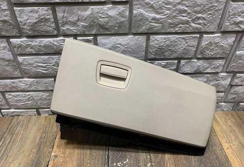 BMW 7-серия F01/F02 Бардачок