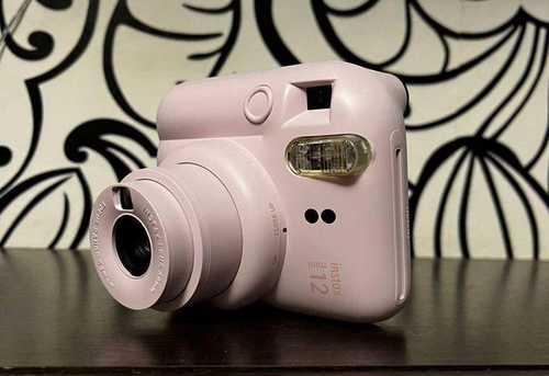 Розовый Fujifilm instax mini 12