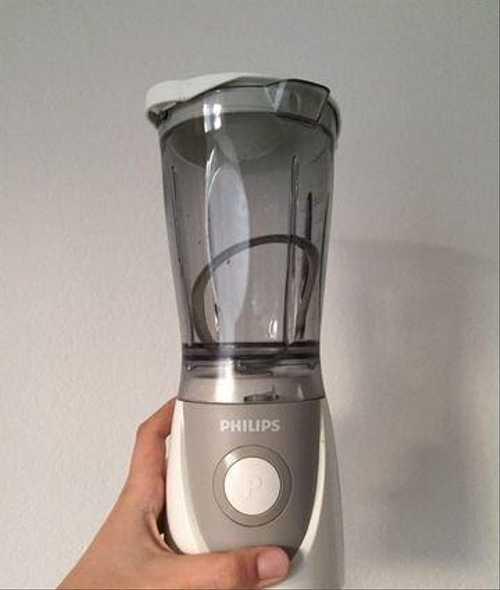 Блендер Philips HR2874