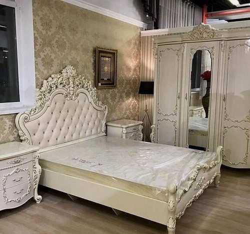 Спальный гарнитур комплект