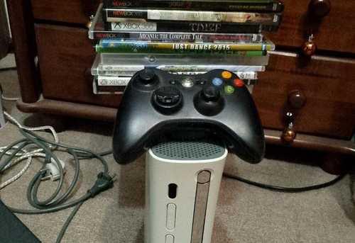 Xbox 360 60 Gb + 17 дисков с играми