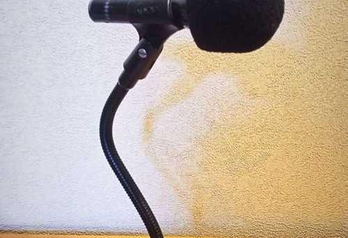 Гибкая стойка для микрофона