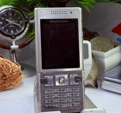 Sony Ericsson T700