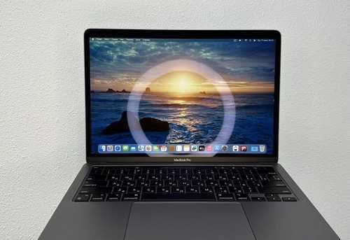 MacBook Pro 13 M2 2022