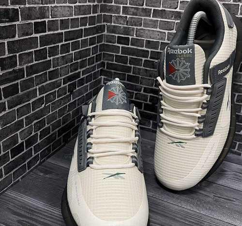 Кроссовки белые reebok zig kinetica