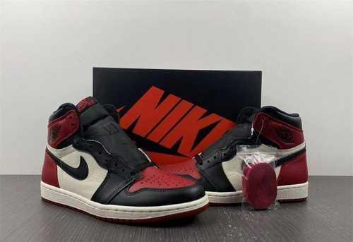 Кроссовки Nike Air Jordan 1 High Red White Black