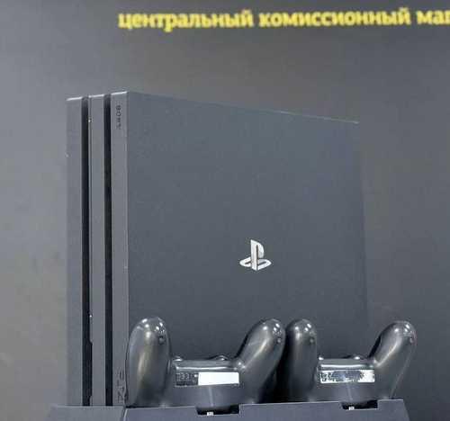 Игровая приставка PS4 PRO 1tb