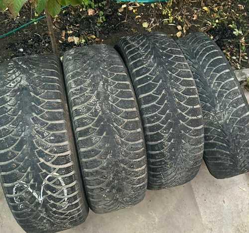 Nokian Tyres Hakkapeliitta SUV 235/60 R18