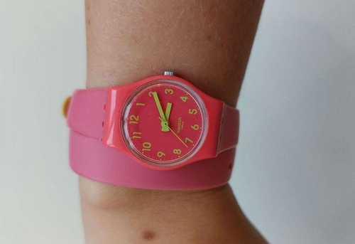 Часы Swatch женские розовые