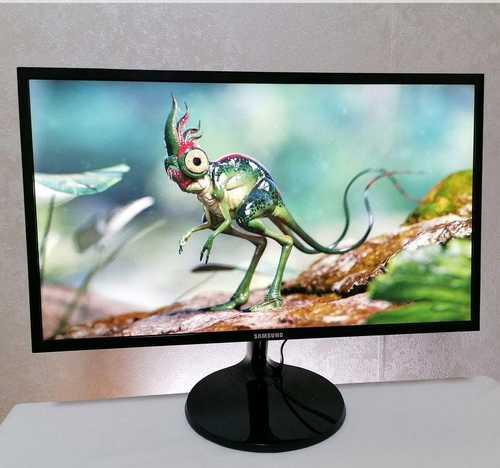 Монитор Samsung 24" IPS Full HD Идеальный