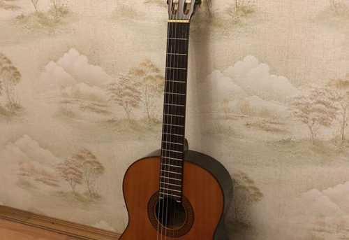 Японская гитара Yamaha