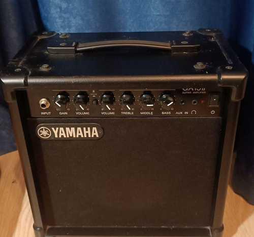 Комбоусилитель yamaha ga15ii