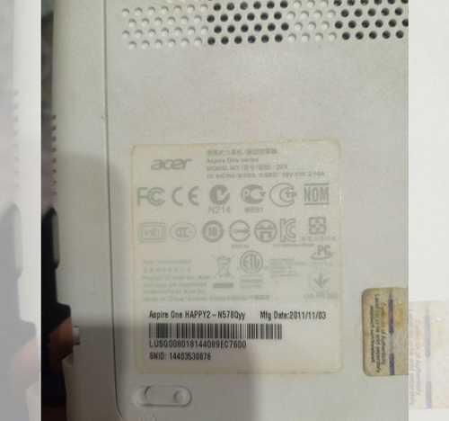 Нетбук acer aspire one happy2