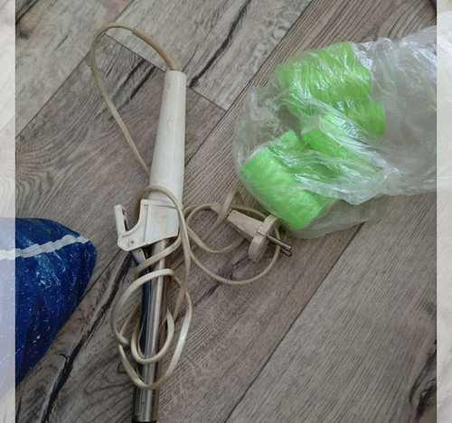 Бигуди, плойка рабочая