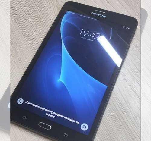 Планшет Samsung Galaxy Tab A (2016) SM-T285