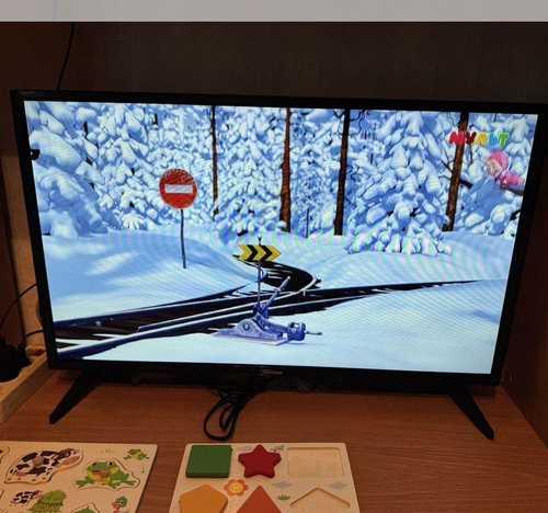 Телевизор SMART tv 32 дюйма