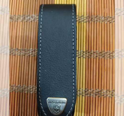 Чехол Victorinox RangerGrip 4.0506.L