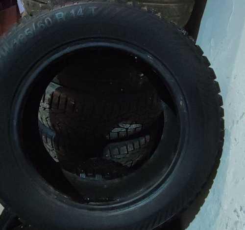 Gislaved Nord Frost 200 185/60 R14